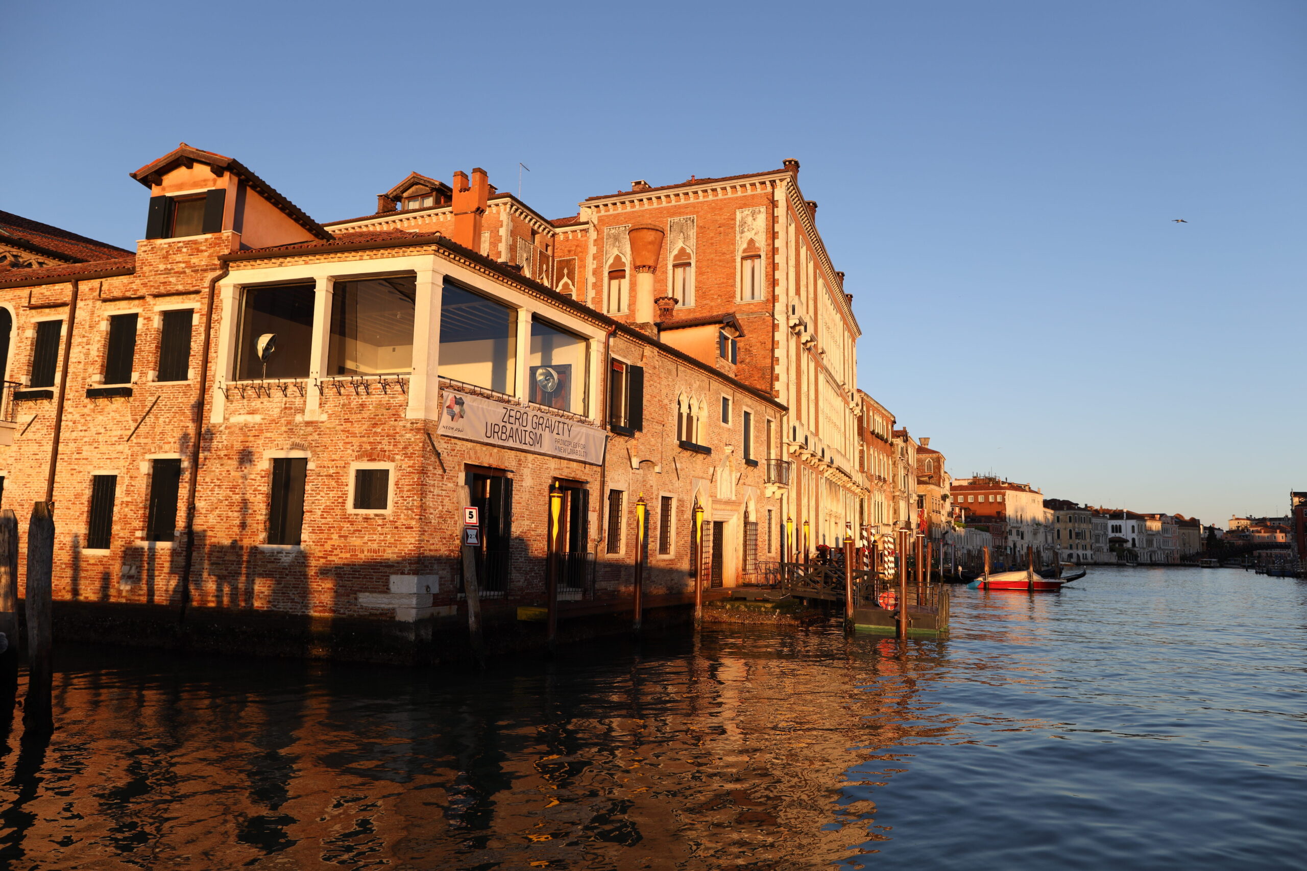 THE LINE: Zero Gravity Urbanism - SquintOpera